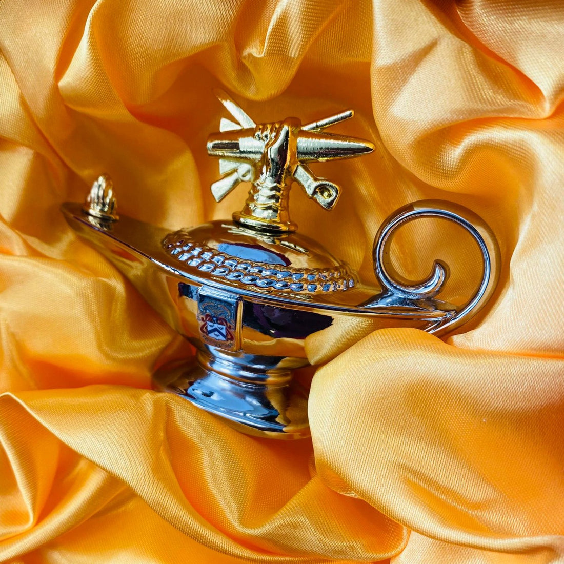 STATUE - Lamp of Knowledge – CGSC Foundation Gift Shop